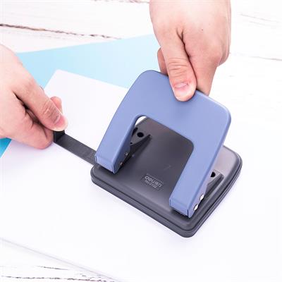 Deli E0102 20 Pages Metal 2-Hole Punch Machine